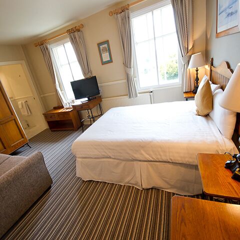 The Bear's Head Hotel in Sandbach • Innkeeper’s Collection